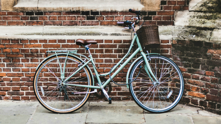 Mamachari: The Working (Wo)Man's Bike - Fuji Daily